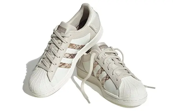 Adidas Originals Superstar Sneakers