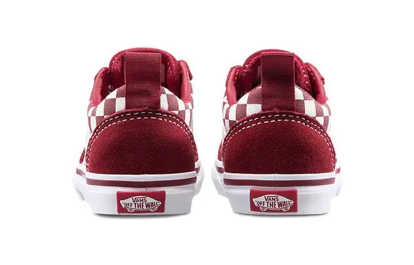 VANS Ward Slip-on Sneakers
