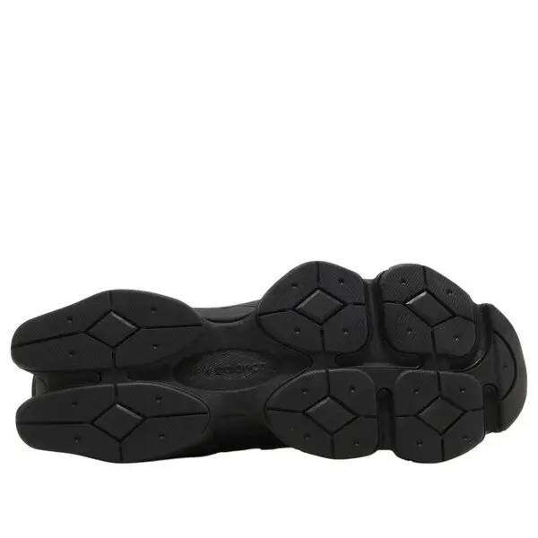 NEW BALANCE 9060 "triple Patent - Black