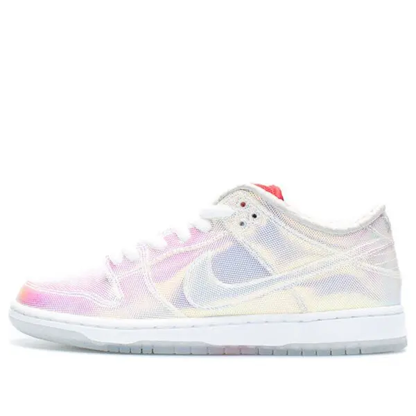 Nike Concepts X Dunk Low Pro 'holy Grail' Sneakers - Silver