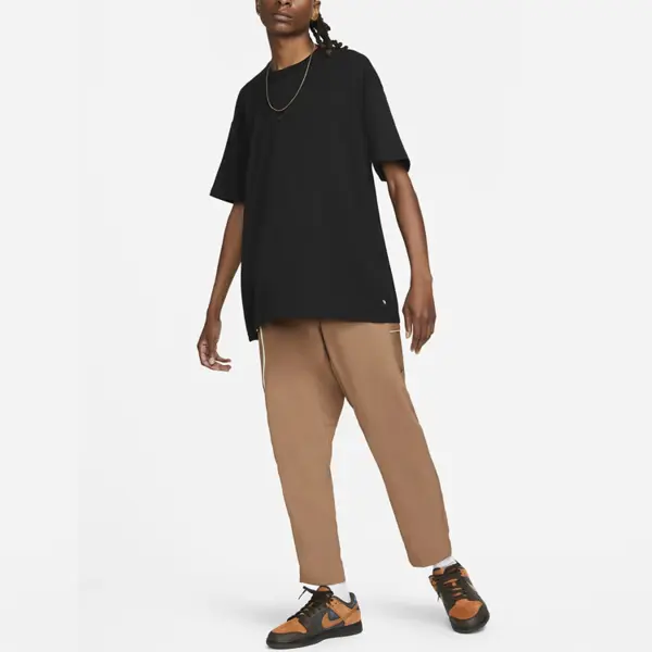 Nike Premium Essential T-shirt - Black