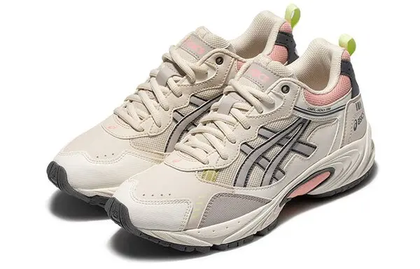 Asics Gel-100 Tr Sneakers - Cream/pink