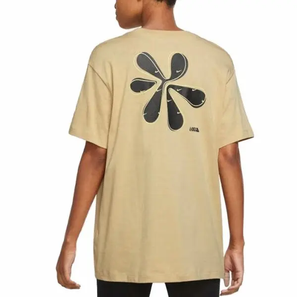 Nike T-shirt