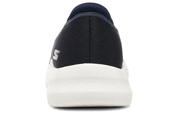 Sketchers Go Walk 6 Slip-on Sneakers