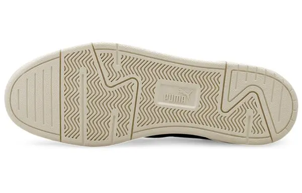 PUMA Caracal Suede Low Top Sneakers