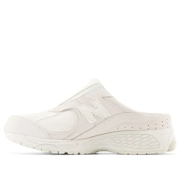 NEW BALANCE 2002r Mule - White