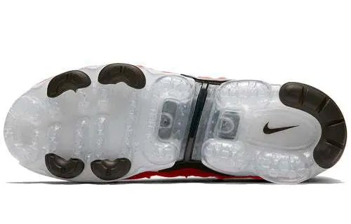 Nike Vapormax Plus Sneakers