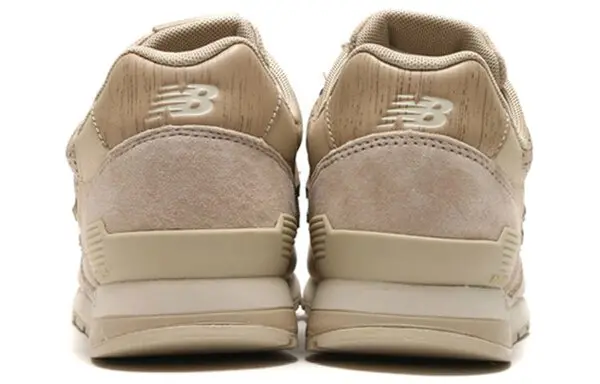 NEW BALANCE 996 Sneakers