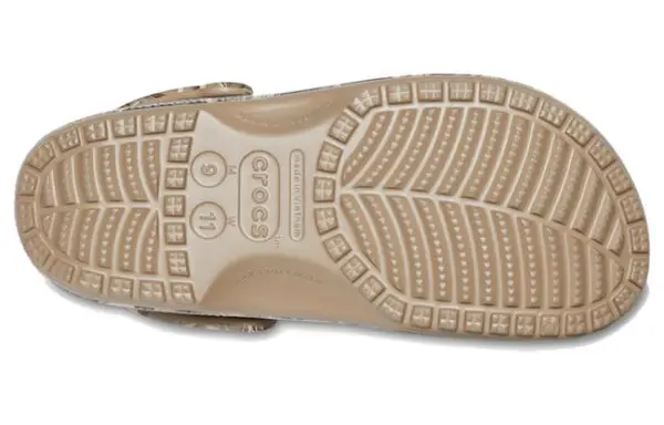 CROCS Classic Realtree V2 Clogs - Brown/beige/green
