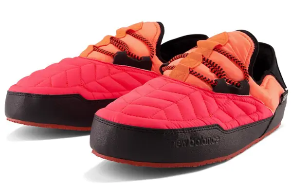 NEW BALANCE Caravan Moc Mid-cut V2 E2 Shoes - Orange/pink/black