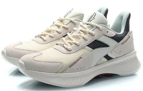 LI-NING Eazgo Sneakers