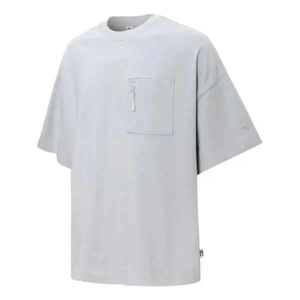 PUMA Logo Pocket T-shirt - Grey