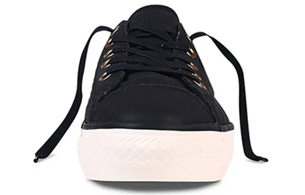 CONVERSE Chuck Taylor All Star Low Top Sneakers