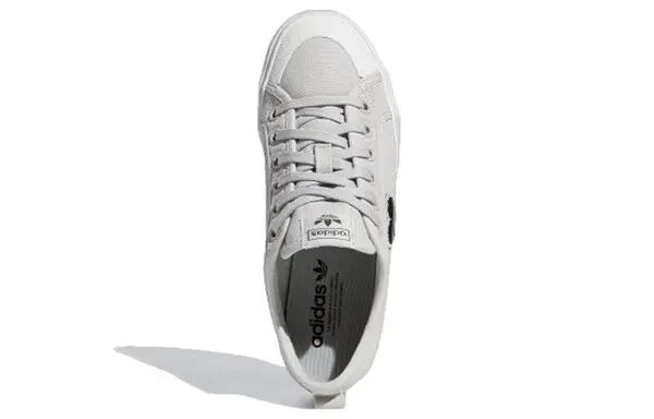 Adidas Nizza Trefoil Heart Detail Sneakers
