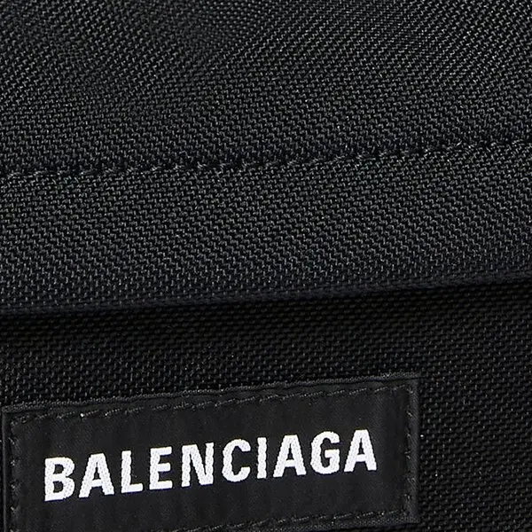 Balenciaga Raver Medium Bag With Chain
