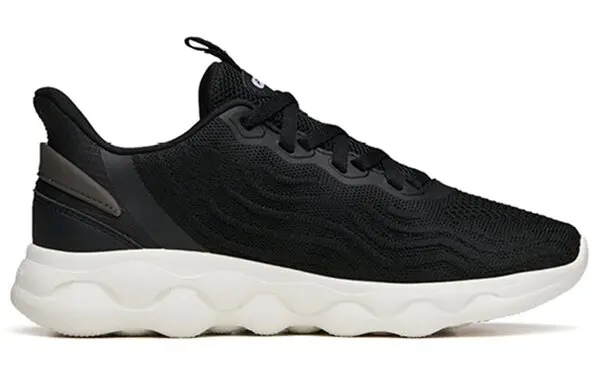 ANTA Run Collection Sneakers - Black/white