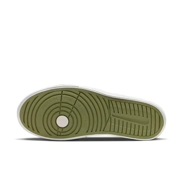JORDAN Air Series Es Sneakers
