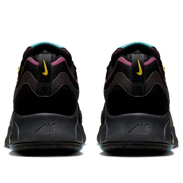 Nike Max 200 Sneakers - Black