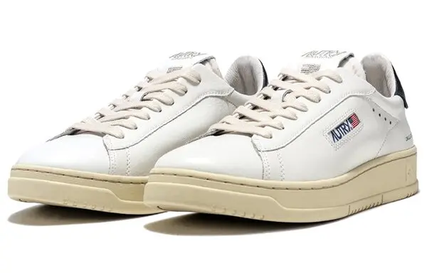 AUTRY Dallas Leather Low Top Sneakers - White/navy