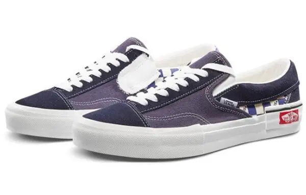 VANS Slip-on Cap Sneakers - Blue/white
