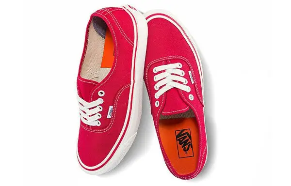 VANS Style 44 Low Top Sneakers - Red/white