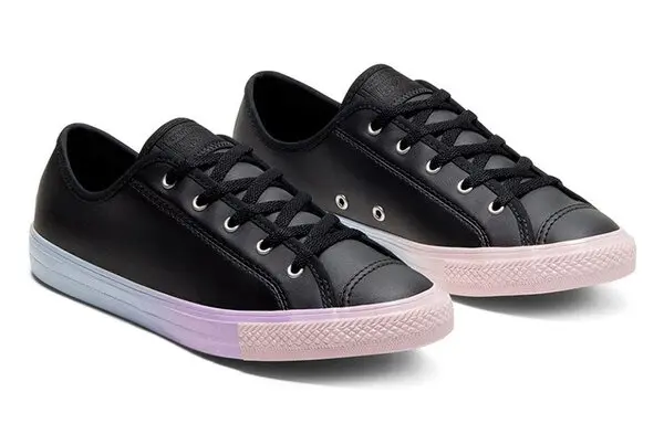 CONVERSE Chuck Taylor All Star Dainty Sneakers - Black