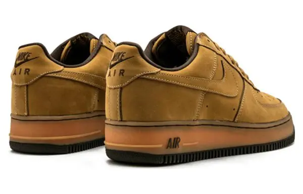 Nike Force 1 Low Top Sneakers
