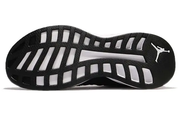 JORDAN Air Formula 23 Low Sneakers - Black/white