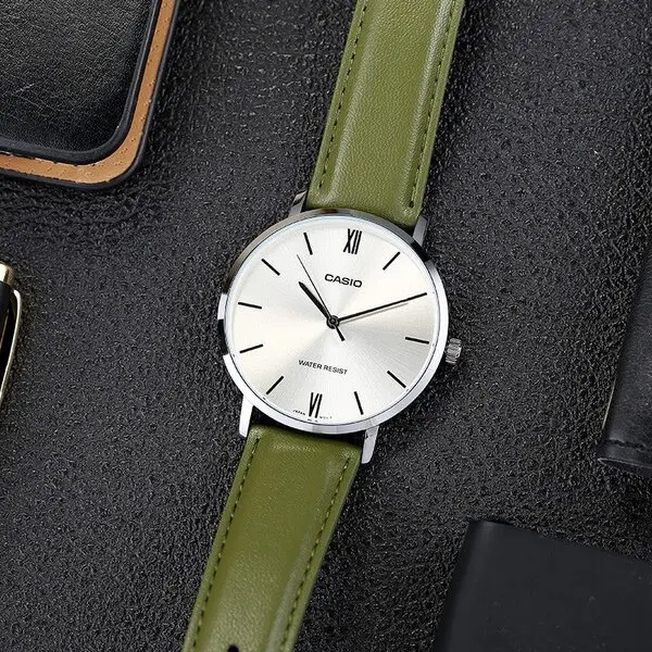 Casio Quartz Analog Watch With Leather Strap