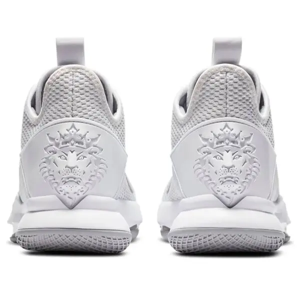 Nike Lebron Witness 4 Sneakers - White/grey
