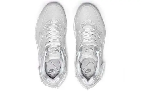 Nike Max 1-100 Sneakers - White/blue/grey