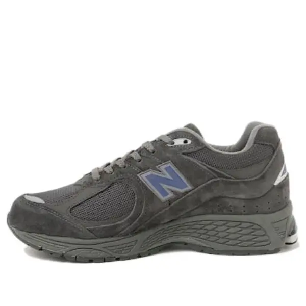 NEW BALANCE 2002r X Beams X Gore-tex Sneakers - Gray