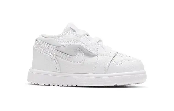 JORDAN Air 1 Low Alt "triple