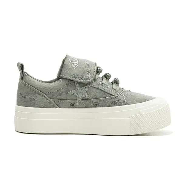 KAALIXTO Skateboarding Canvas Low Top Sneakers