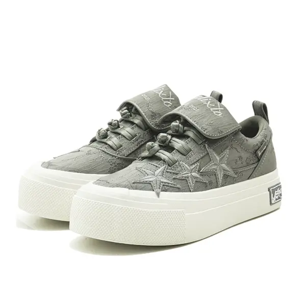 KAALIXTO Skateboarding Canvas Low Top Sneakers