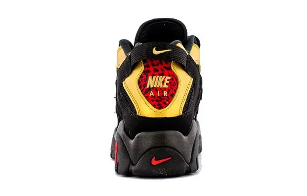 Nike Barrage Mid 'metallic Gold - Black/yellow