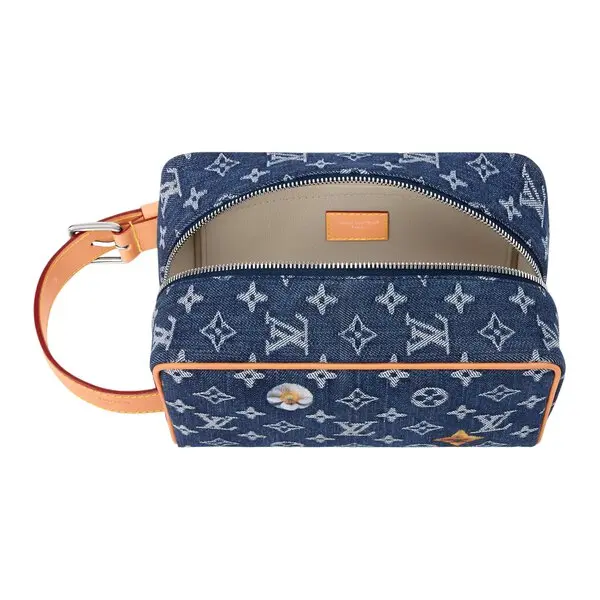 LOUIS VUITTON Locker Dopp Kit