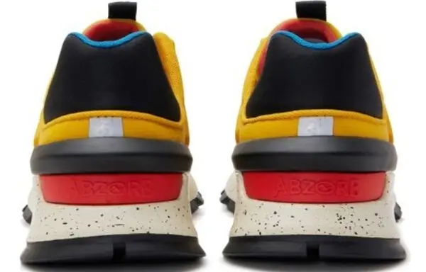 NEW BALANCE 997s "varsity Gold Black" Sneakers