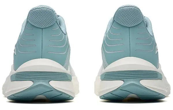 ANTA The Sting 1 Sneakers