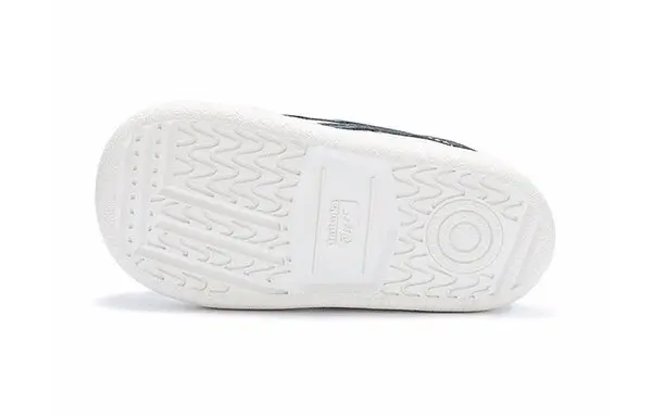 Onitsuka Tiger Gsm "white Black" Low Top Sneakers - White/black