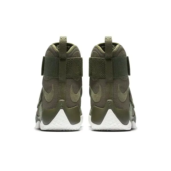 Nike Lebron Soldier Sfg Lux Sneakers - Olive Green