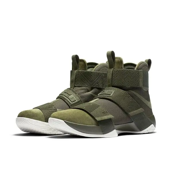 Nike Lebron Soldier Sfg Lux Sneakers - Olive Green