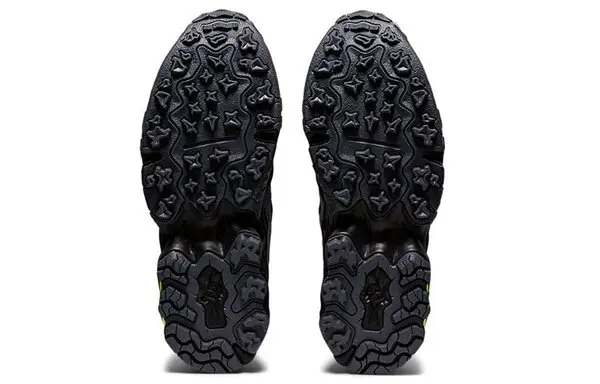 Asics Gel-nandi Metropolis Low Top Sneakers