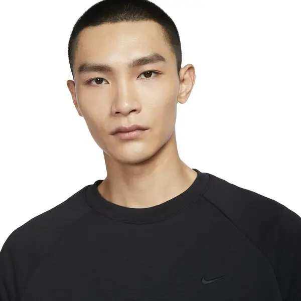 Nike Dri-fit Primary Crew Sweatshirt
