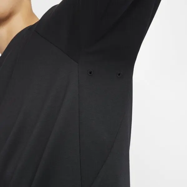 Nike Dri-fit Primary Crew Sweatshirt