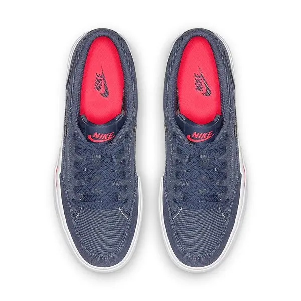 Nike Gts '16 Txt Low Top Sneakers