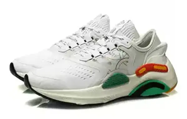 LI-NING Lam Plus Sneakers
