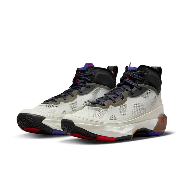 JORDAN Air 37 "beyond Borders - Light Bone/fire Red/black