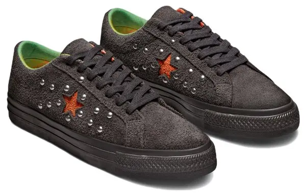 CONVERSE Come Tees X One Star "a Burning Star" Low Top Sneakers