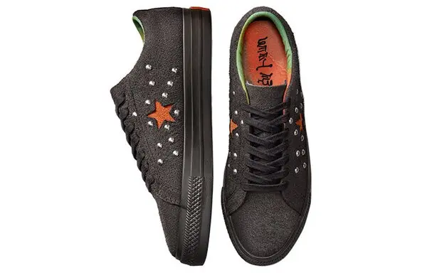 CONVERSE Come Tees X One Star "a Burning Star" Low Top Sneakers